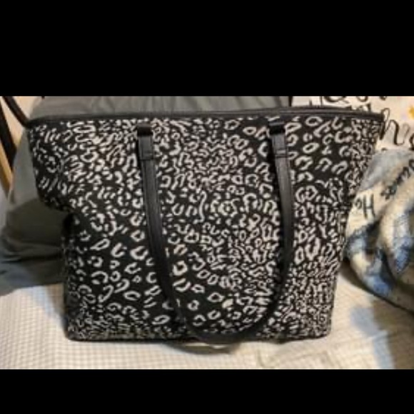 thirty-one | Bags | Cindy Tote Luxe Leopard Weave Originally 78 | Poshmark